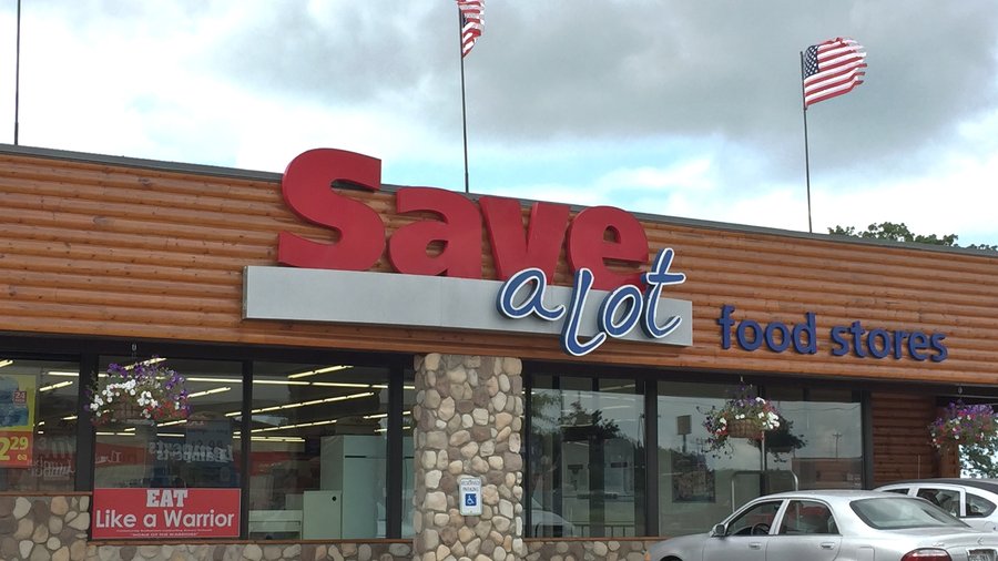 Supervalu files plan to spin off Save-A-Lot discount chain - Milwaukee ...