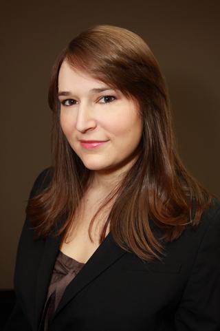 RealtyMogul CEO Jiliene Helman on managing fast startup growth - Bizwomen