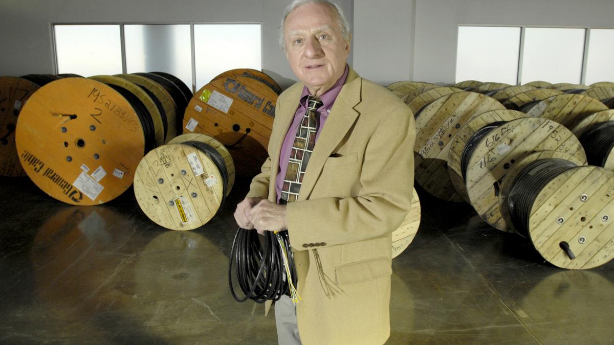 Colorado manufacturer-entrepreneur Craig Walker will sell assets to ...