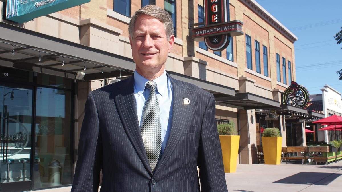 Gilbert Mayor John Lewis to become East Valley Partnership CEO ...