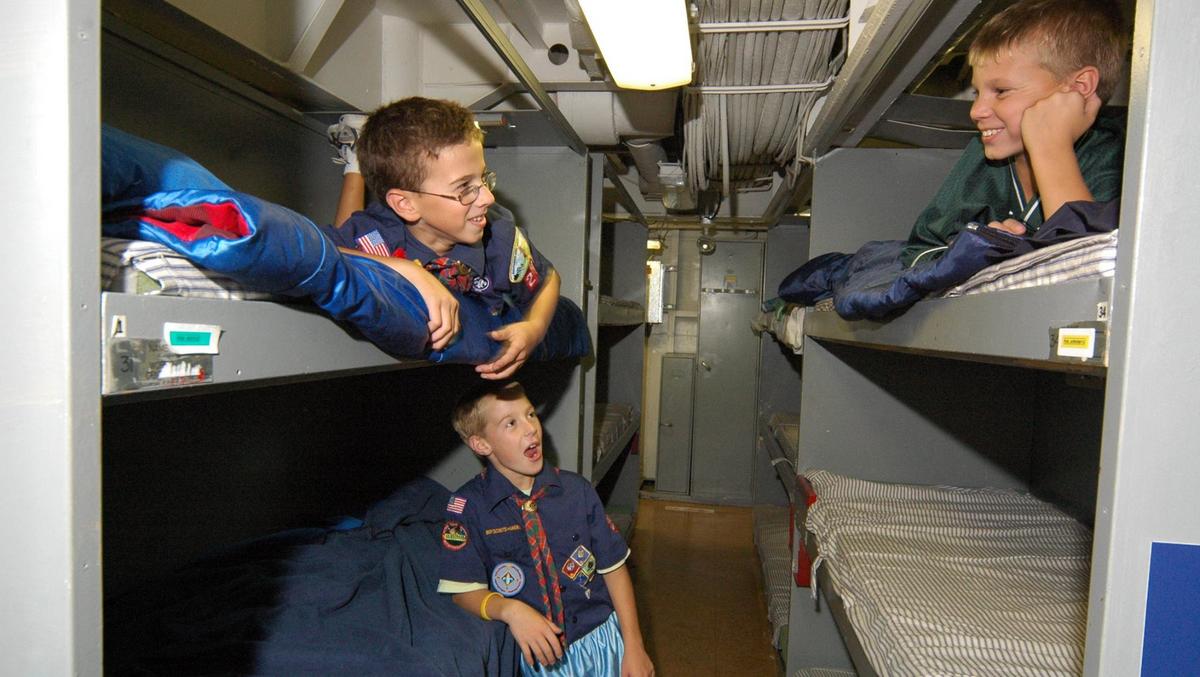 Battleship New Jersey offers bunk rentals during Pope Francis' visit ...