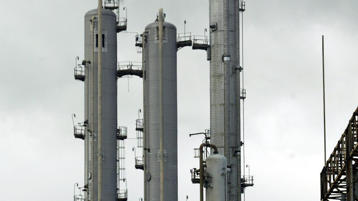 Exxon Mobil says Arkansas pipeline oil spill soil cleanup is complete ...