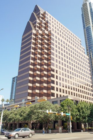 100 Congress downtown Austin tower for sale - Austin Business Journal