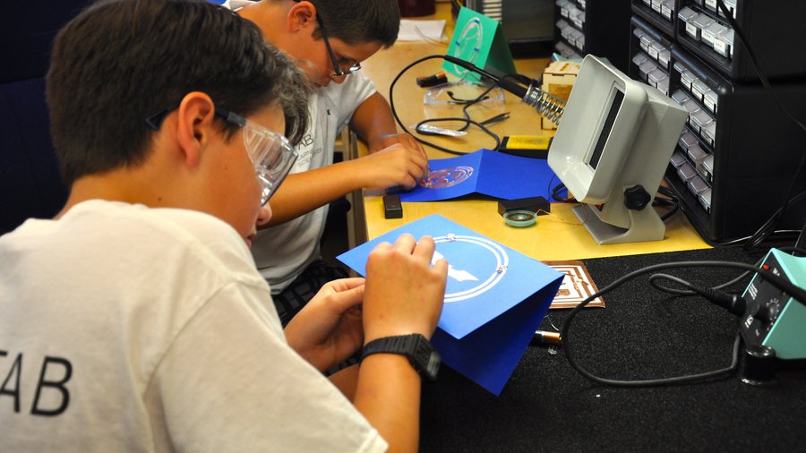 Here's your first look at the Carnegie Science Center's Fab Lab ...
