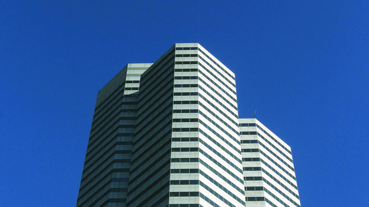 One Oxford Centre getting renovations on the outside of building ...