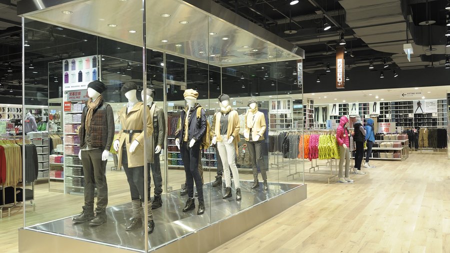 Uniqlo prepares to open first Dallas store at Galleria - Dallas ...