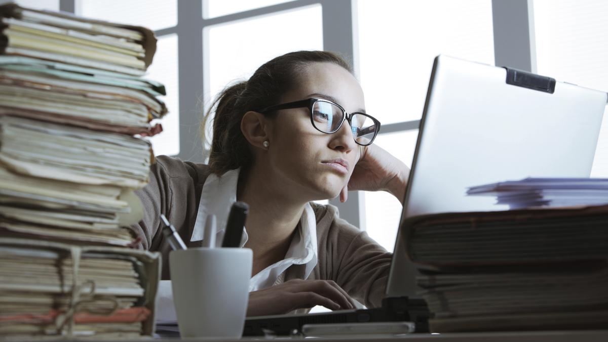 Tips on how to deal with passive-resistant employees - The Business ...