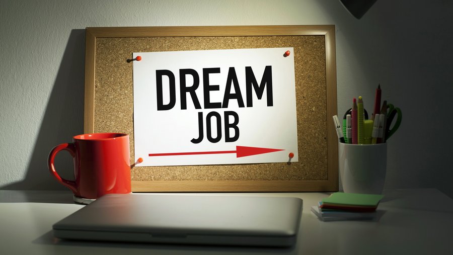 Career advice: Why waiting for the perfect job is a big mistake - The ...