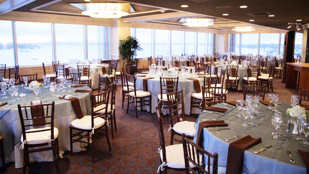 End of an era: Seattle's venerable Harbor Club to close after 56 years ...