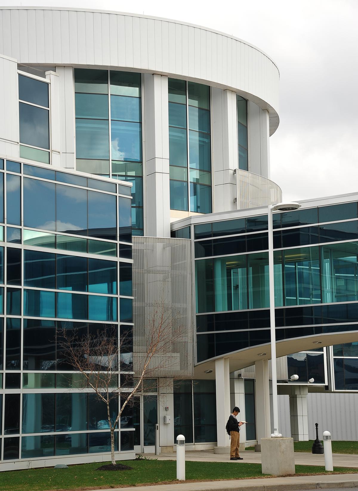 SUNY trustees may vote to split nanocollege from UAlbany in NY - Albany ...