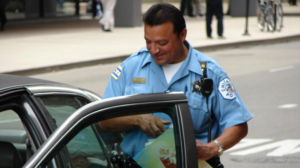 Gov. Pat Quinn to deploy state troopers in Chicago to assist police ...