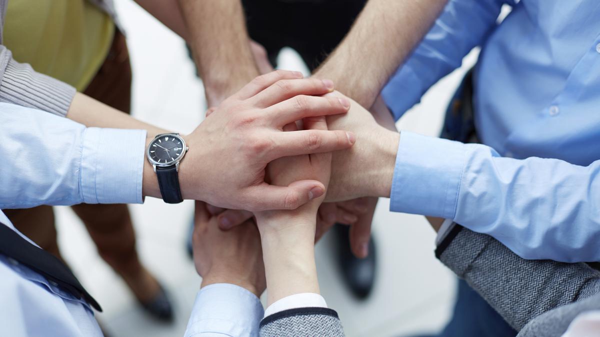 4 tips to instill workplace commitment during chaotic change - The ...