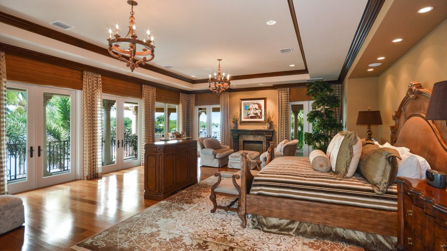 5 Harborage Isle Drive 17