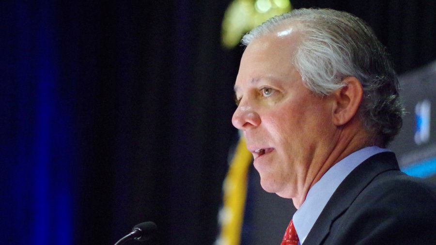 Arizona Board of Regents approves Robert Robbins' University of Arizona ...