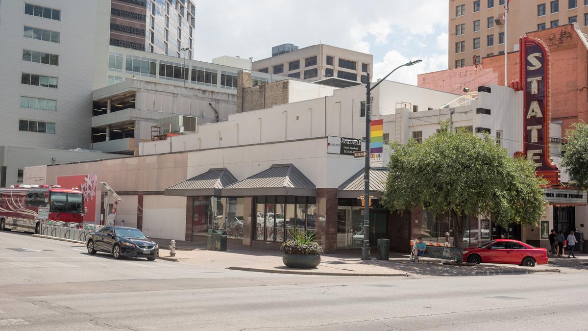 State Theater and Austin Theatre Alliance want to buy Congress Avenue ...