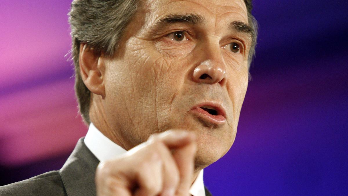 Gov. Perry will receive summons, not warrant, for indictment - Austin ...