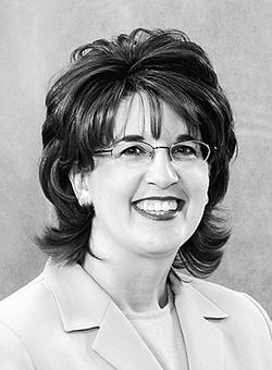 40 Under 40 — Martha Linsner - Wichita Business Journal