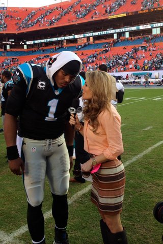 NFL sideline reporter Jennifer Hale of Fox talks Carolina Panthers-New ...