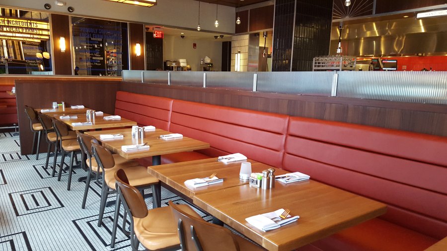 Silver, the upscale concept from Silver Diner, opens in Bethesda ...