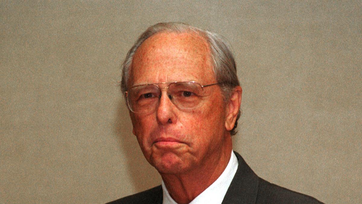 Christie's (partly) blames slowing auction sales on Fidelity ...