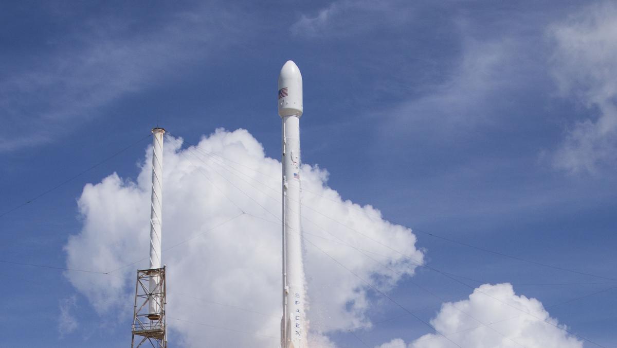 Small Seattle-area launch company buys big Elon Musk SpaceX rocket ...