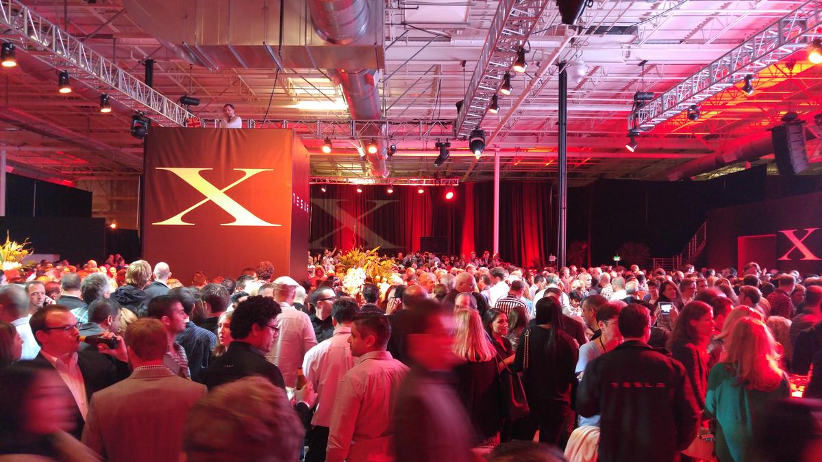 Here's what Tesla's falcon-winged Model X will cost you - Silicon ...