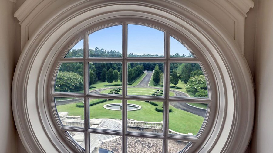 7 Montagel Way – Alabama's largest mansion – has a new owner ...