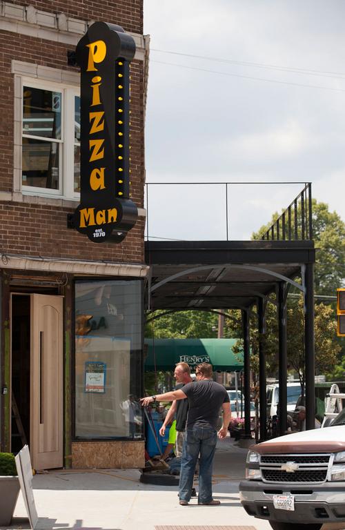 Inside look at new Pizza Man restaurant - Milwaukee Business Journal