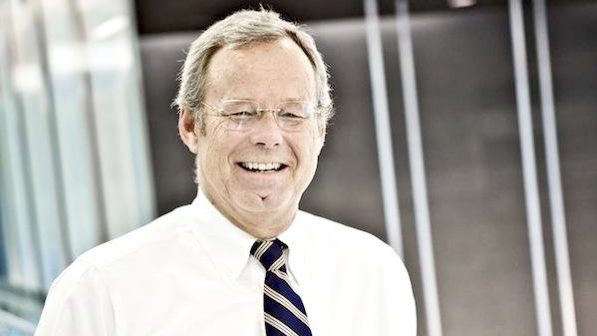 Here's how Mike Lawrie was rewarded for CSC's corporate turnaround ...