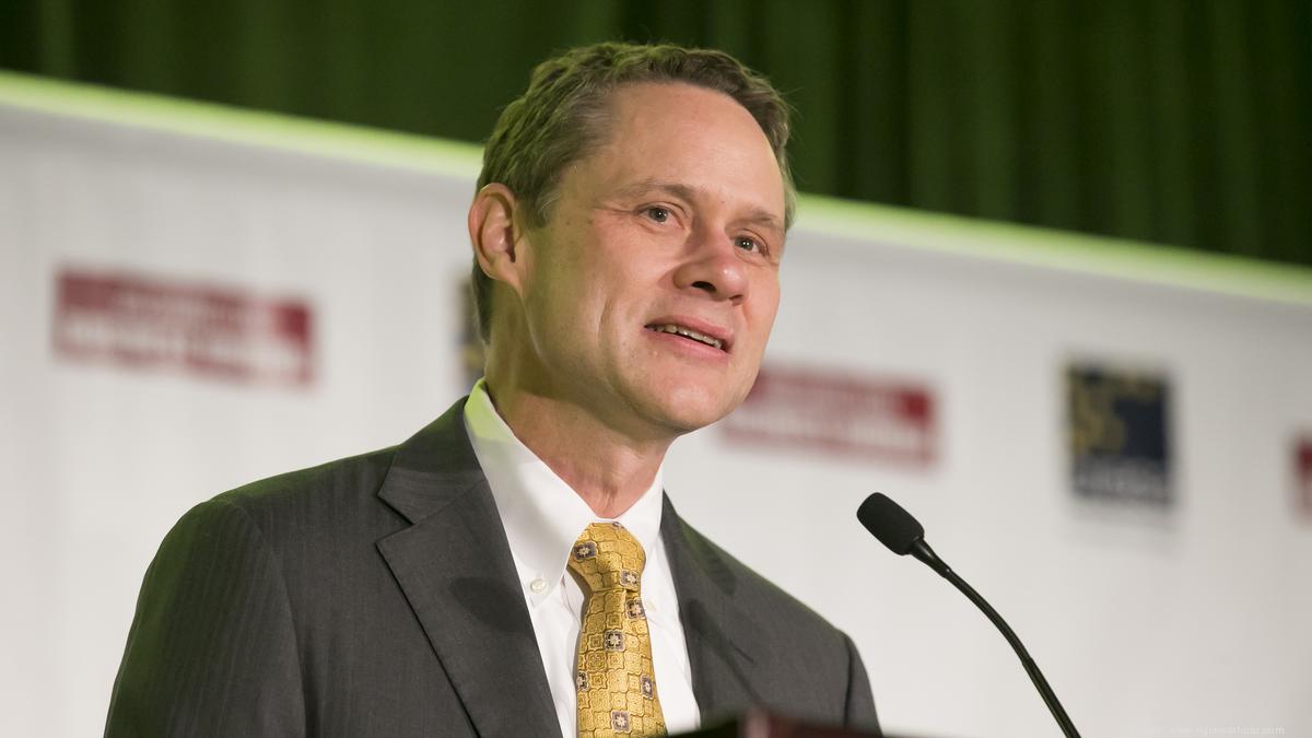 Northrop Grumman CEO Wes Bush, Booz Allen Hamilton Chairman Ralph ...