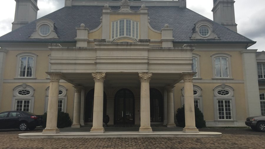 7 Montagel Way – Alabama's largest mansion – has a new owner ...