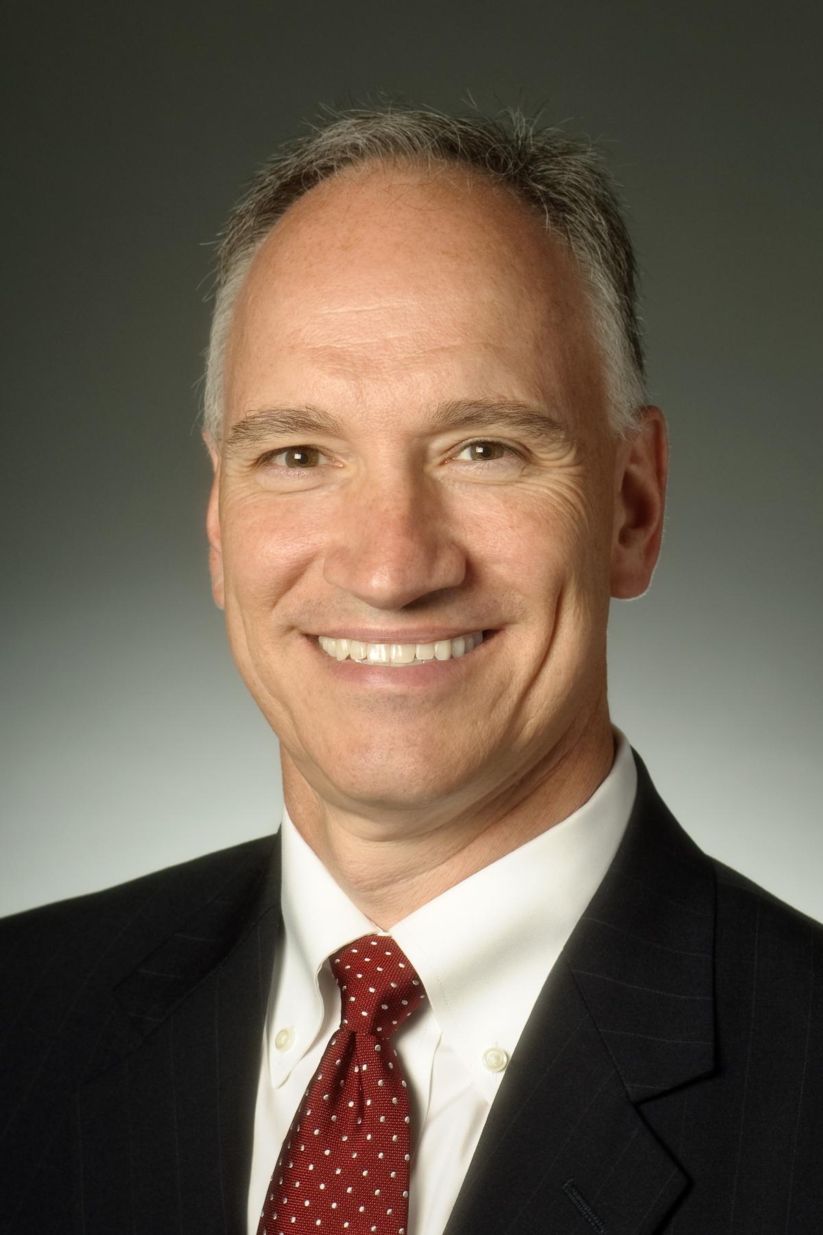 Apache names former ConocoPhillips exec John Lowe to its board ...