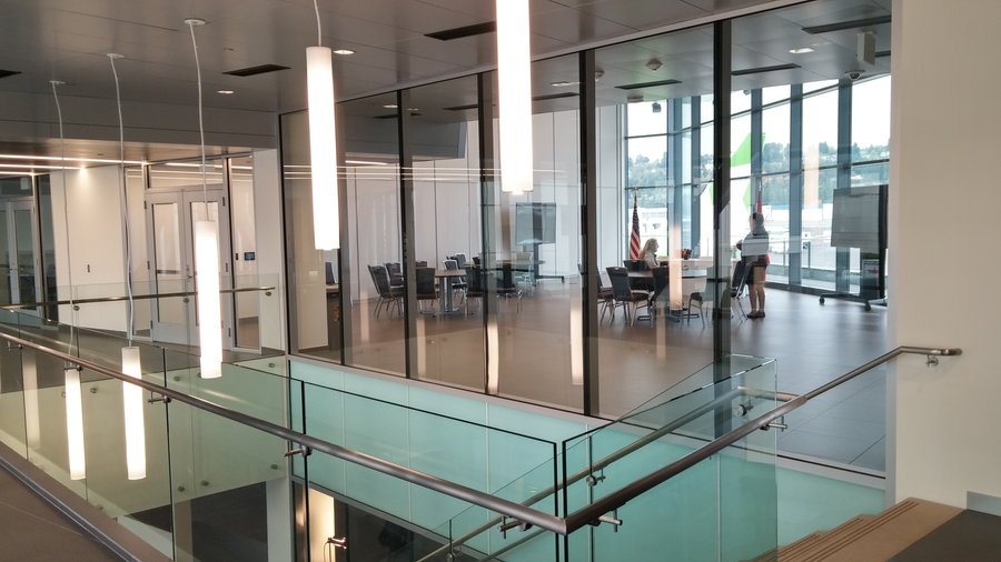 Delivery lobby