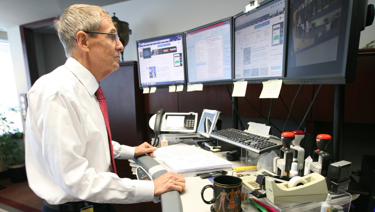 Amscot's Ian Mackechnie looks after customers, employees and community ...