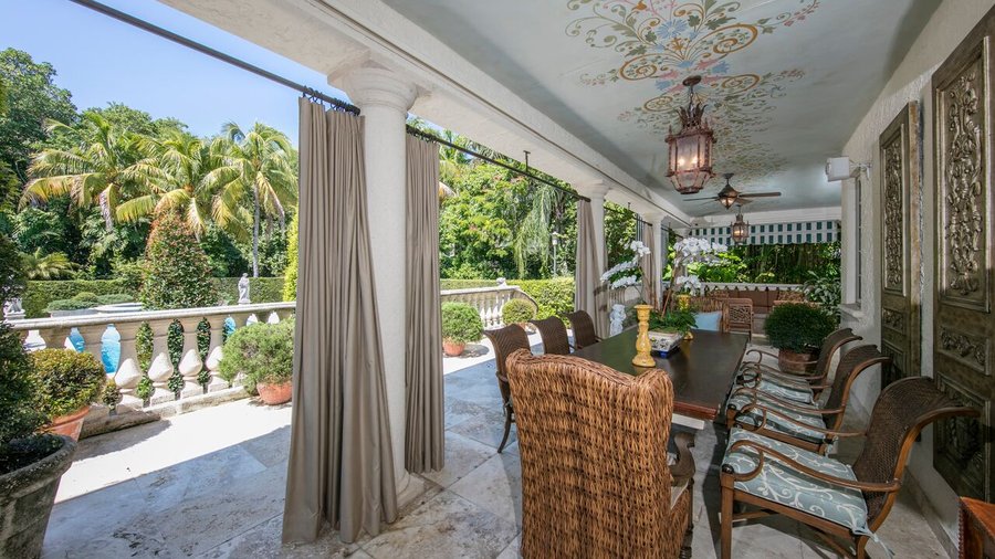 Former Carnival Cruise Lines CEO Bob Dickinson lists Coral Gables home ...