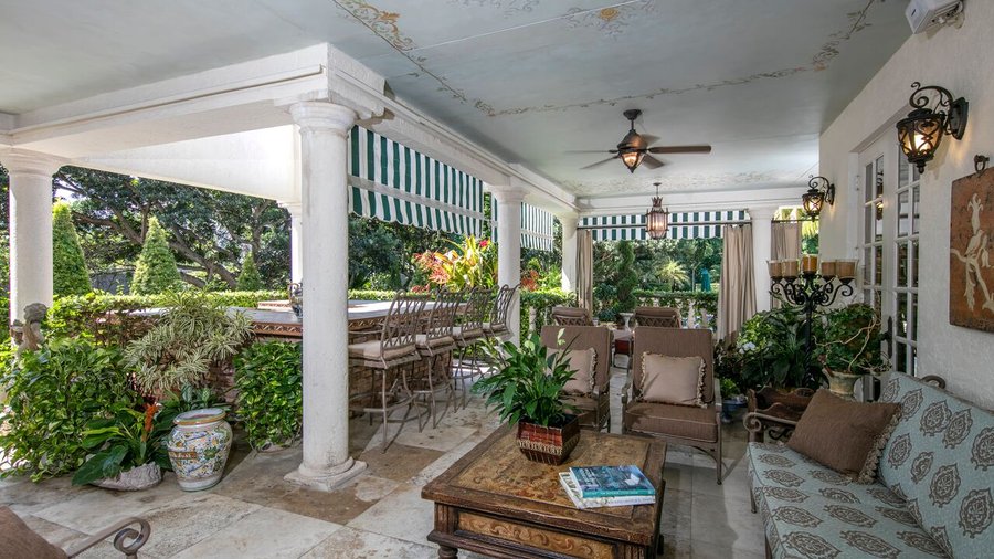 Former Carnival Cruise Lines CEO Bob Dickinson lists Coral Gables home ...
