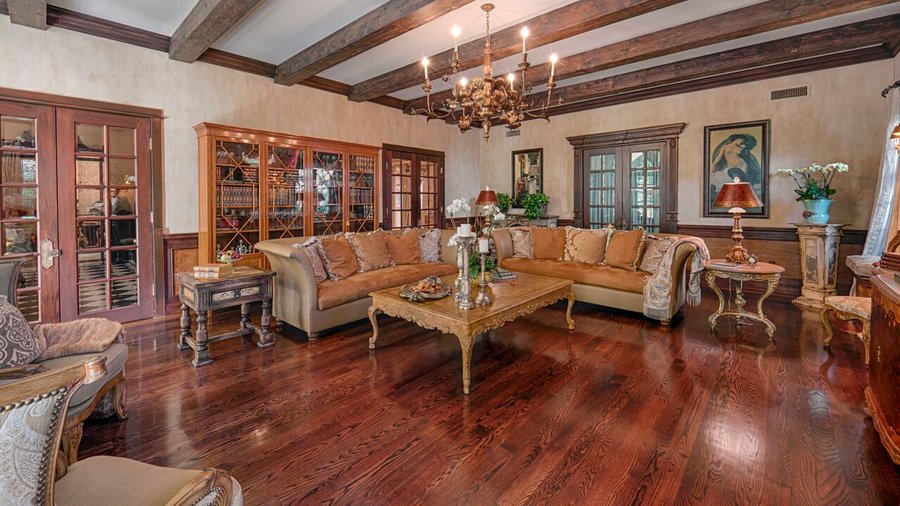 Former Carnival Cruise Lines CEO Bob Dickinson lists Coral Gables home ...