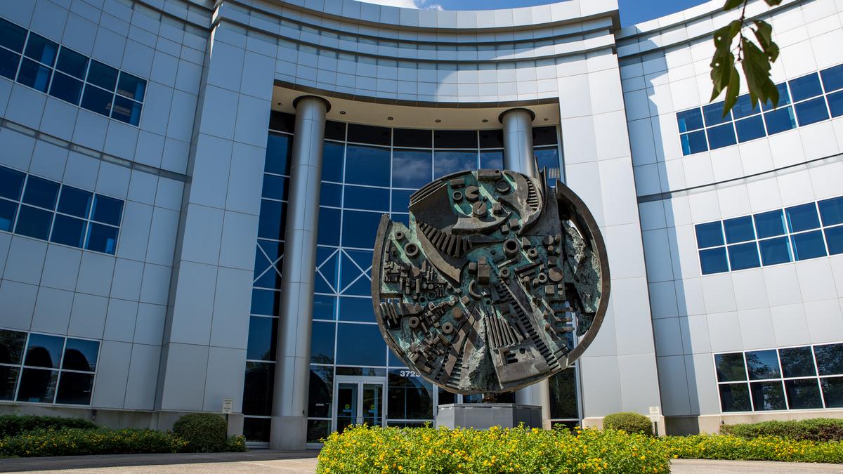 Faropoint Investments bought the office at 5350 Poplar Ave. in East ...
