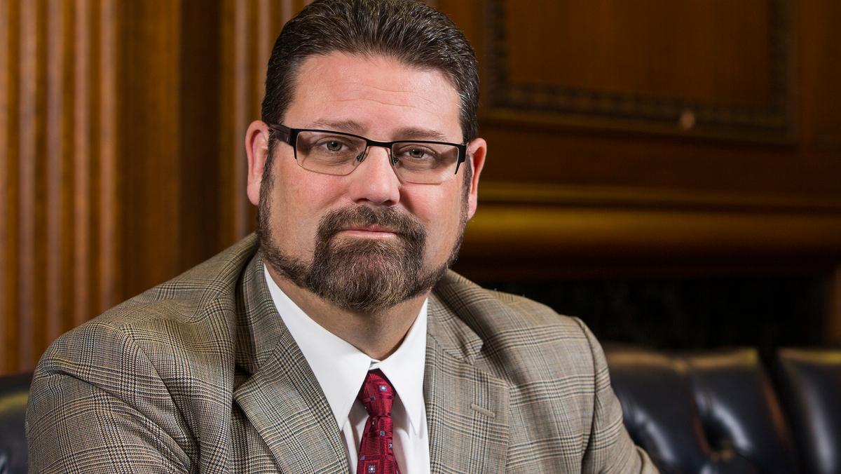 Lon Smith to join executive team at Museum of World Treasures - Wichita ...