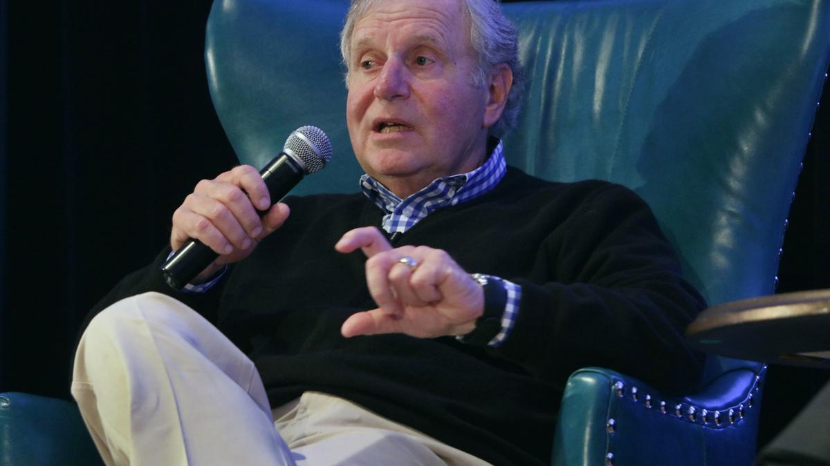 Tim Boyle spends $10M on UO's zebrafish work - Portland Business Journal