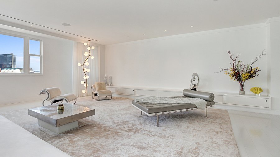 Tom Clancy's Peregrine Cliff estate sells for $4.9M - Baltimore ...