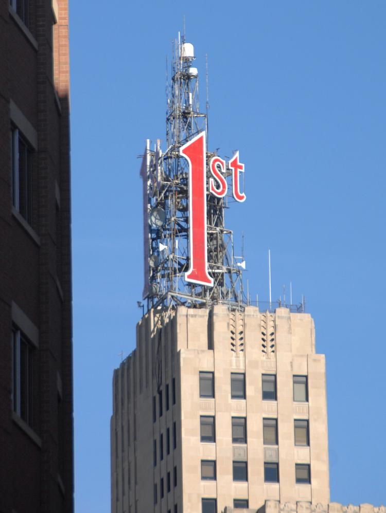 Knocked out by high winds, St. Paul's '1st' sign will be relit ...