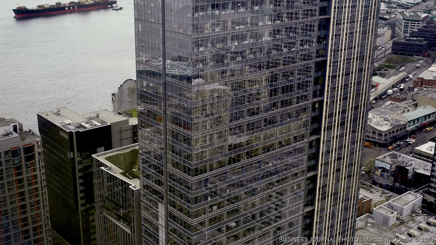 Boeing leaves its downtown executive office atop Seattle's Russell ...