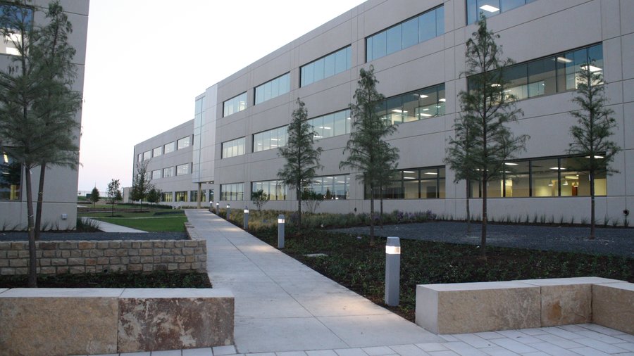 Construction concludes on Raytheon's new CityLine campus in Richardson ...