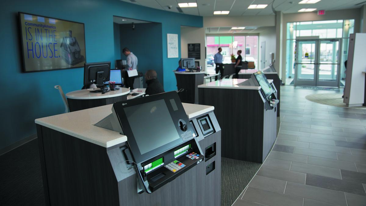 CommunityAmerica Credit Union branch ditches the desks - Kansas City ...
