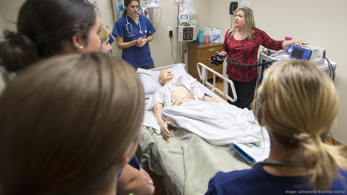 For UNF nursing students, hands-on experience = confidence ...