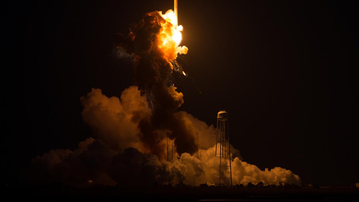 NASA releases photos from Orbital's Antares rocket explosion ...