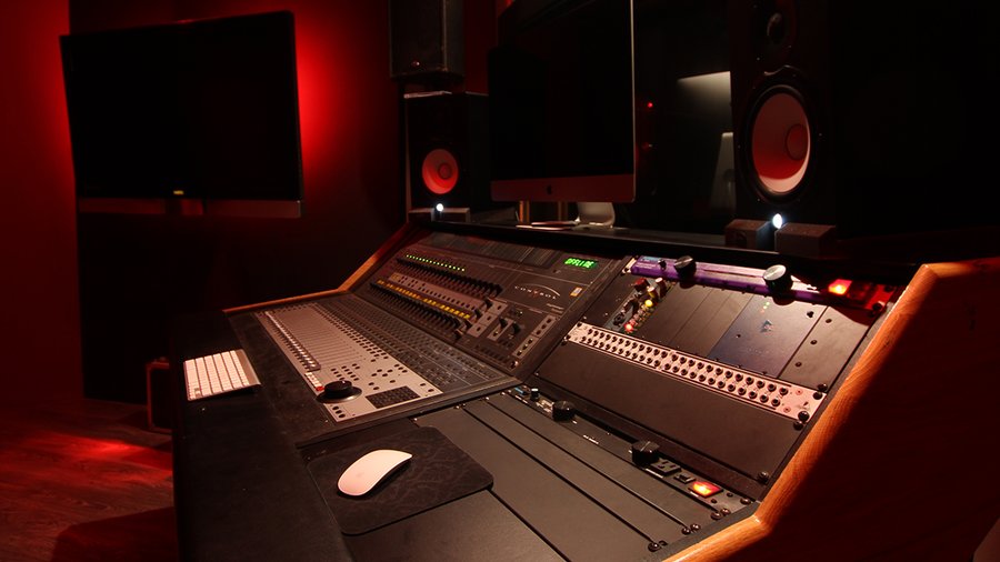 Street Execs Studio comes under fire from neighbors - Atlanta Business ...
