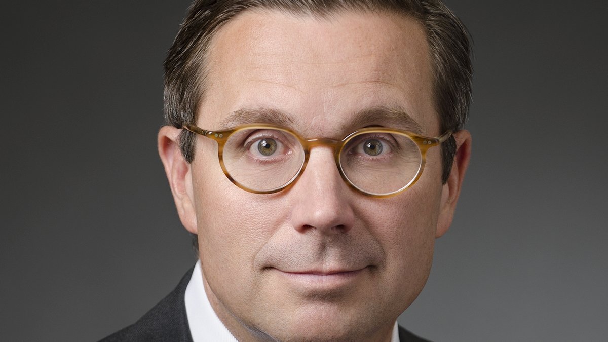 Connie Lahn replaces Peter Ekberg as Barnes & Thornburg Minneapolis ...