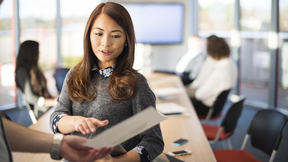 3 tips to succeed at your first full-time job - Bizwomen